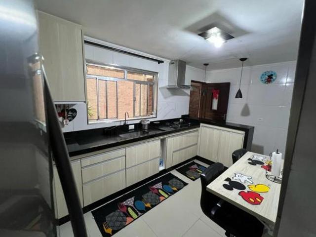Sobrado à venda com 3 dormitórios, 150 m² no Parque Miami Santo André/SP 340.000,00