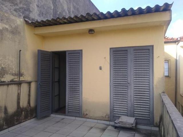 Sobrado à Venda com 3 Dormitórios, 196m² de Área Construída e 2 Vagas ? Rua Tabajaras