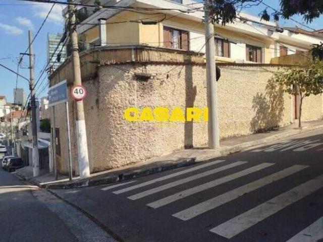 Sobrado à venda com 3 dormitórios e 231 m² no Anchieta São Bernardo do Campo/SP