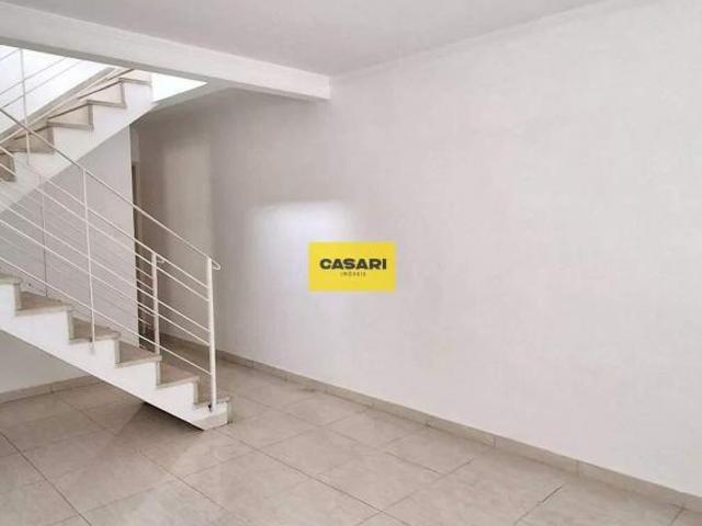 Sobrado à Venda com 3 Dormitórios e 2 Vagas Próximo à Avenida Caminho do Mar – S
