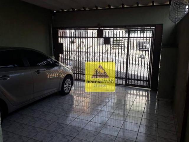 Sobrado à venda com 3 dormitórios e 2 vagas, 133 m² por R$ 720.000 Vila Maria Eugenia São Paulo/