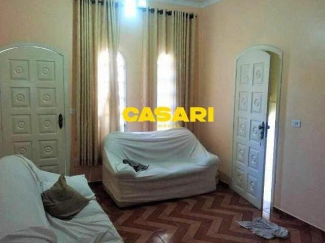 Sobrado à Venda com 3 Dormitórios e Edícula – 207m² – Nova Petrópolis, São Bernardo do Campo