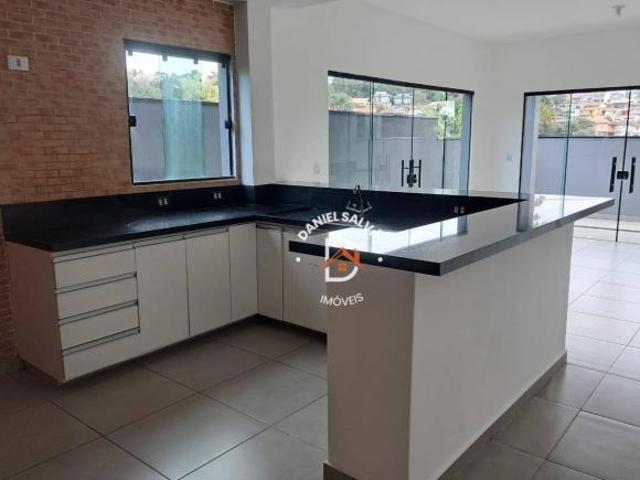 Sobrado à venda com 3 dormitórios sendo 1 suíte, 140 m² por R$ 750.000,00 Jardim Maristela Atiba