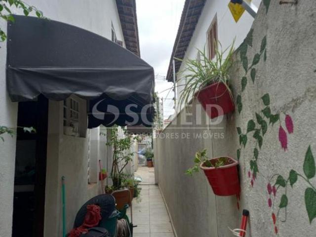 Sobrado a venda, com 3 dormitórios sendo 1 suite, 2 vagas, Chácara Santo Antonio