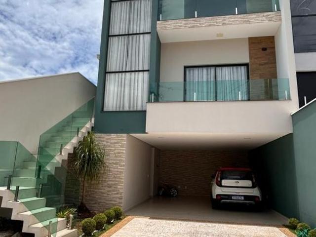 SOBRADO À VENDA COM 3 DORMITÓRIOS SENDO UMA SUÍTE NO CONDOMÍNIO RESERVA DA MATA NO BAIRRO CORRUPIRA
