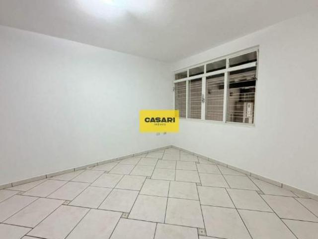 Sobrado à Venda com 3 Dormitórios, Suíte, Área Gourmet e 2 Vagas – São Bernardo