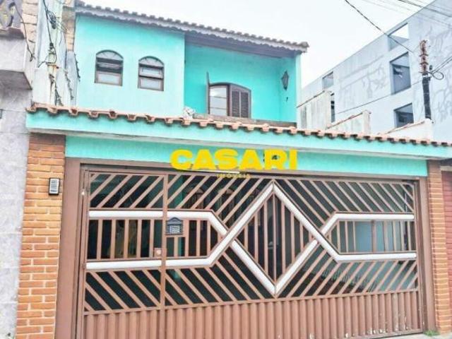Sobrado à Venda com 3 Dormitórios, Suíte Master com Hidromassagem e Churrasqueira Bairro Assunção