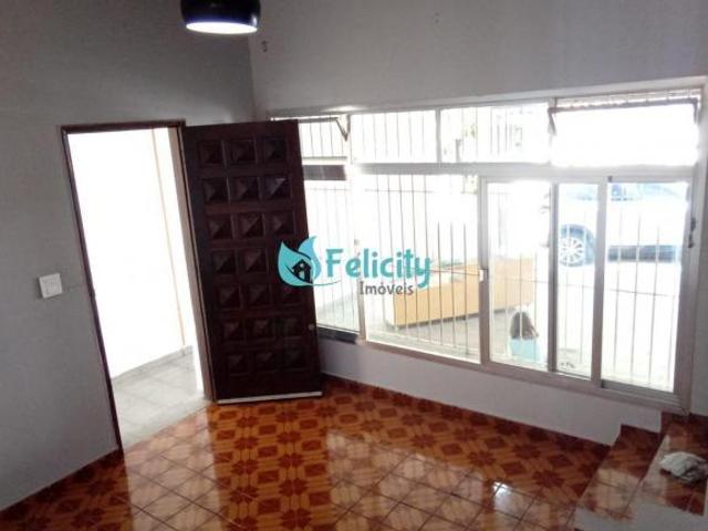 Sobrado á venda com 3 dorms, 2 vagas, 145m2 no Parque Maria Domitila