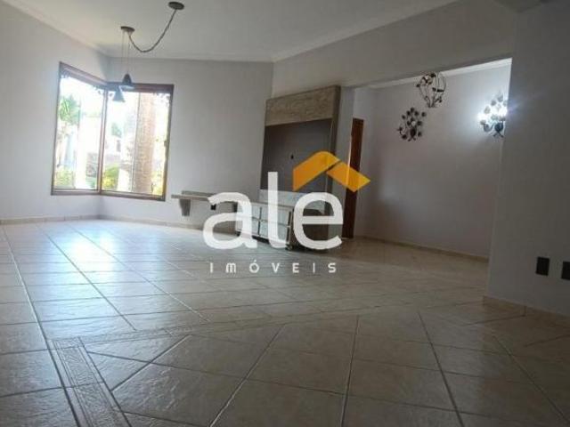 Sobrado à venda com 3 suítes Residencial Parque da Floresta Sumaré