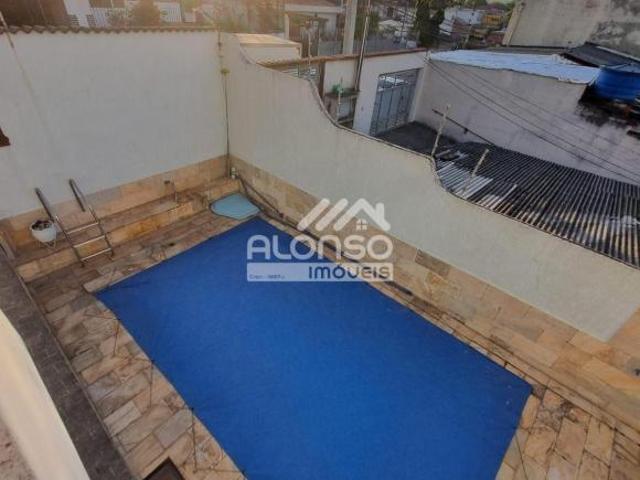 SOBRADO A VENDA COM 3 QUARTOS, 4 VAGAS E PISCINA BUTANTÃ