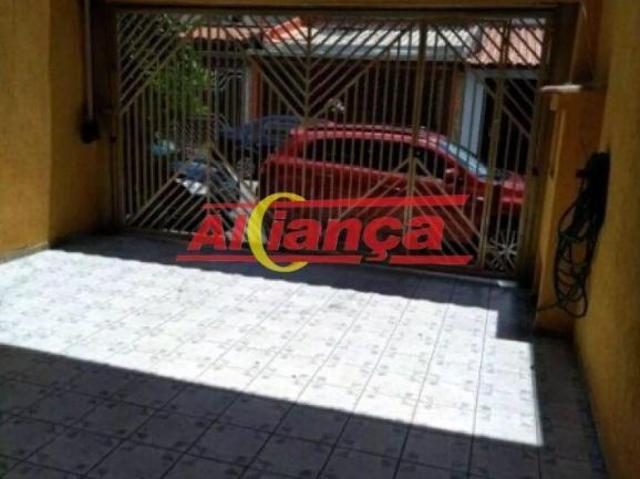 Sobrado à Venda com 3 Quartos 1 Suíte e 2 Vagas no Jardim Santa Clara