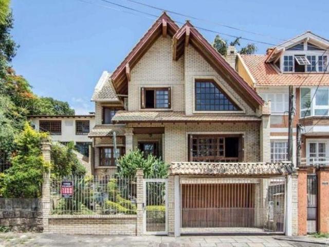 Sobrado à venda com 3 quartos, 1 suite, 4 vagas de garagem Vila Conceição