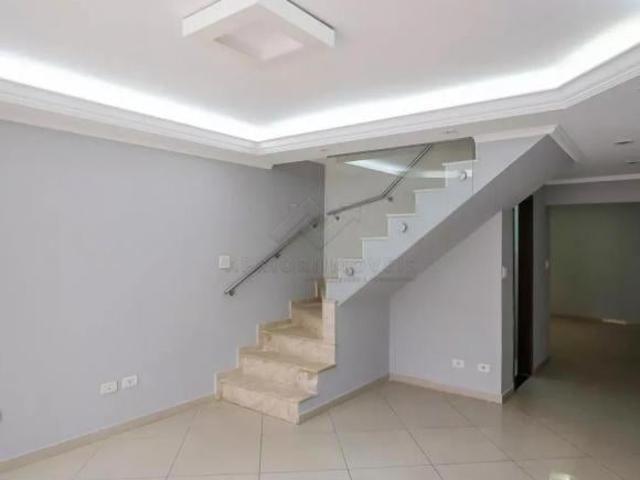 Sobrado à venda com 3 Quartos, 276m² por R$ 850.000 Santa Maria Santo André/SP