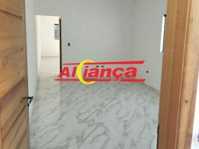 SOBRADO A VENDA COM 3 QUARTOS, 2 VAGAS, 125M² CIDADE SERODIO GUARULHOS/SP