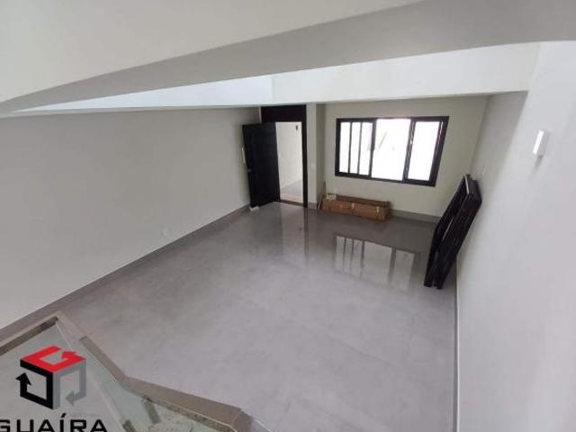 Sobrado à venda com 3 quartos, totalizando 200 m², localizado no Rudge Ramos, em São Bernardo do Cam