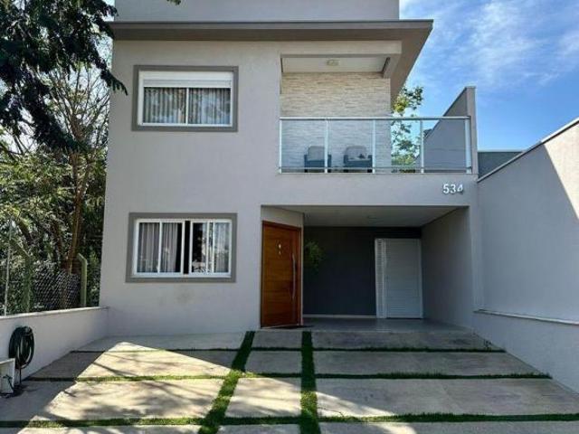 Sobrado á venda com 3 quartos, Condomínio Park Real, Indaiatuba SP
