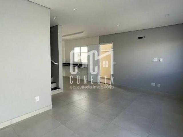 Sobrado á venda com 3 quartos, Condomínio Residencial Flamboyant, Indaiatuba SP