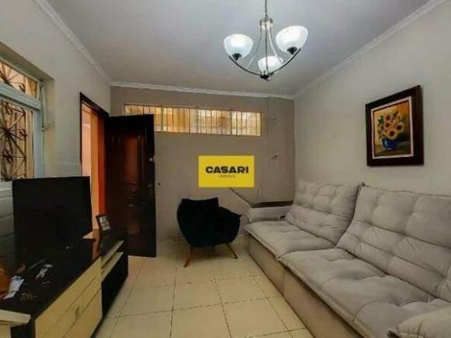 Sobrado à Venda com 3 Quartos e 2 Vagas – Próxima à Santa Casa