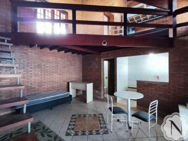 Sobrado à venda com 3 quartos no bairro Cibratel II