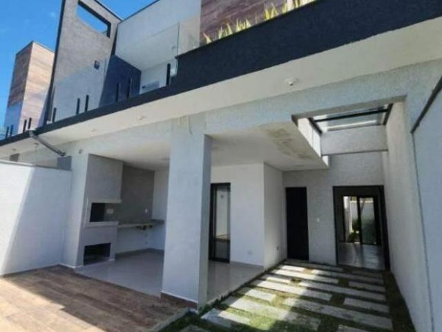 Sobrado à venda com 3 quartos no bairro Bopiranga