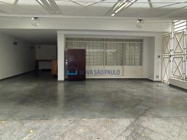 Sobrado à venda com 3 quartos no Brooklin