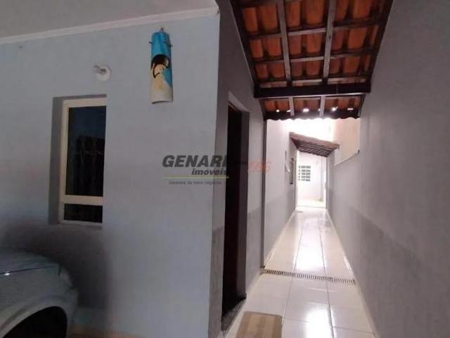 Sobrado à venda com 3 Quartos no Jardim Adriana, Indaiatuba SP