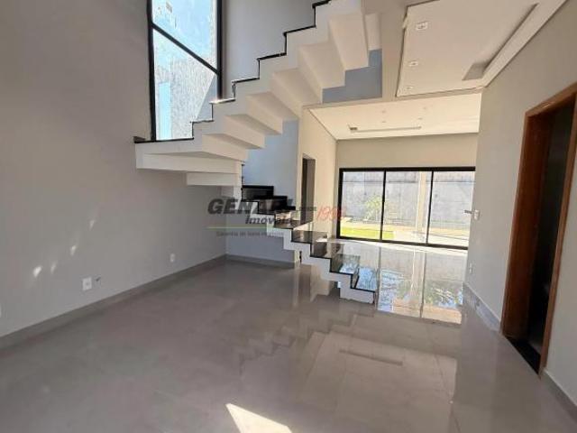 Sobrado à venda com 3 Quartos no Residencial Milano, Indaiatuba SP