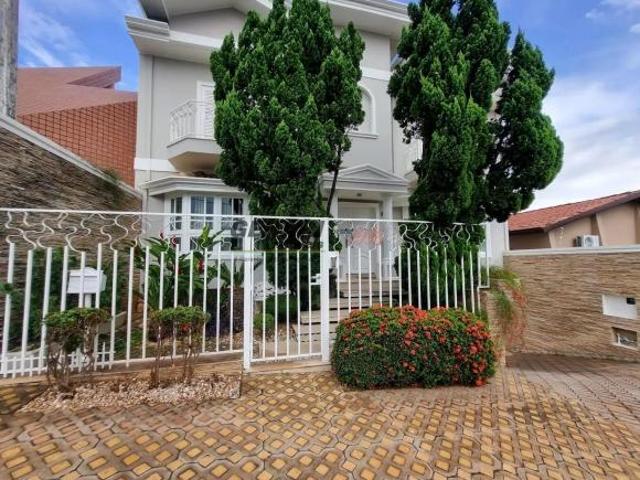 Sobrado à venda com 3 Quartos no Solar de Itamaracá, Indaiatuba SP