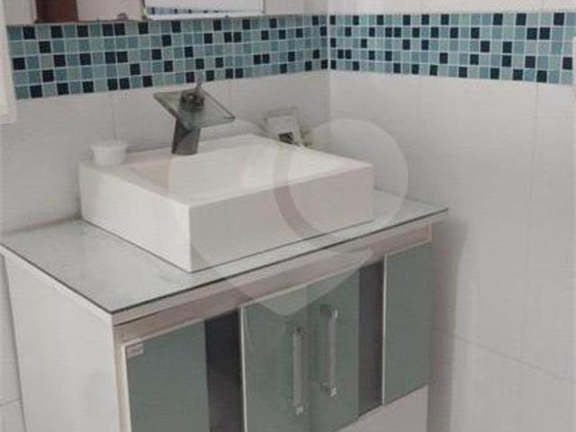 Sobrado à venda com 3 quartos, sendo 2 suítes, em Vila Suissa, Mogi das Cruzes