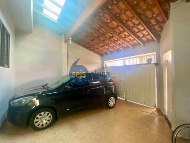 Sobrado à venda com 4 dormitórios e duas suítes em Americana/ SP