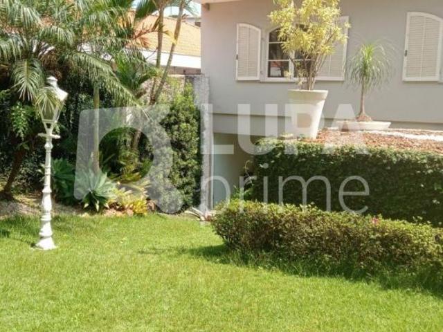 Sobrado à venda com 4 dormitórios no Jardim França!
