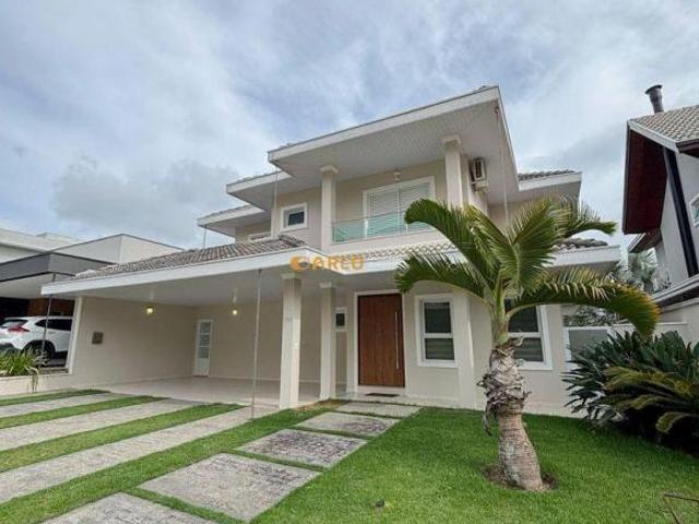 Sobrado à venda com 4 Dorms e 1 Suite Urbanova São José dos Campos SP