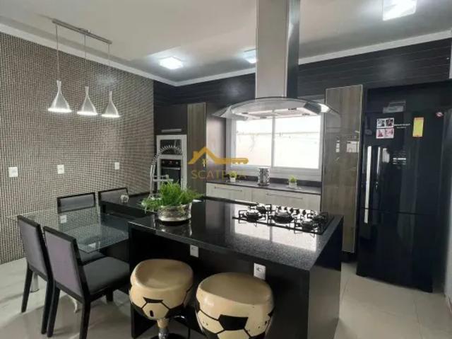 Sobrado a venda com 4 suites e terreno 500m2, no Condomínio Villa dos Inglezes em Sorocaba