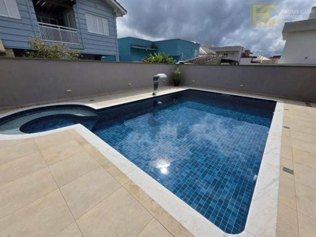 Sobrado à venda com 4 Suites em Condominio Três Marias Peruíbe/SP