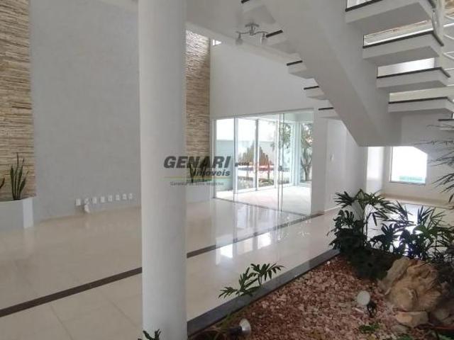 Sobrado à venda com 4 quartos na Chácara Areal, Indaiatuba SP