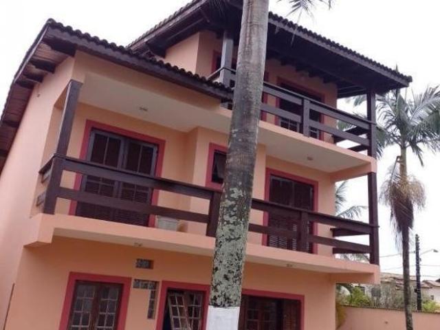 Sobrado à venda com 4 quartos no bairro Cibratel