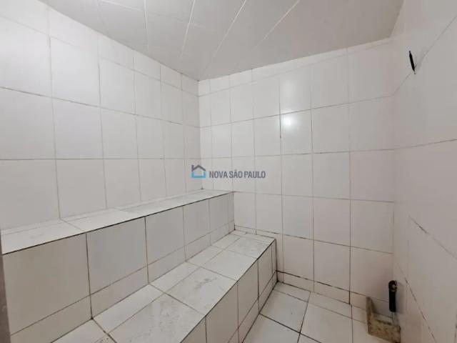 Sobrado à venda com 4 quartos no Bosque da Saúde