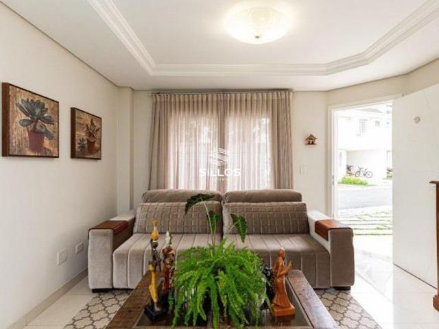 Sobrado à venda com 4 quartos no Jardim das Américas em Curitiba
