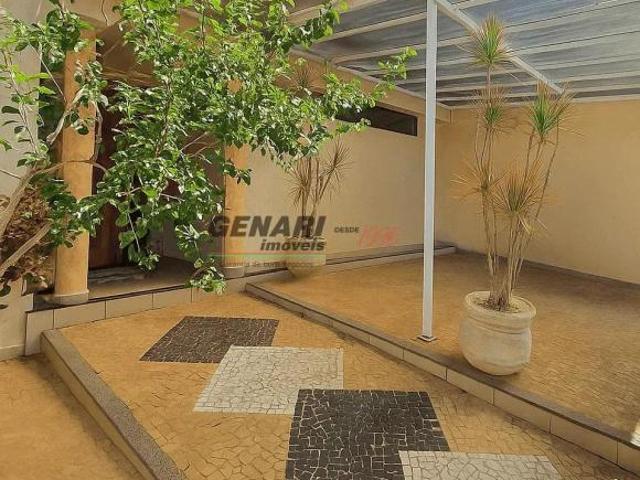 Sobrado à venda com 4 quartos no Jardim Esplanada, Indaiatuba SP