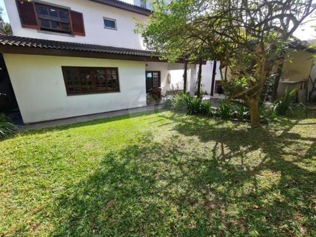 Sobrado com 4 quartos à venda na Granja Julieta