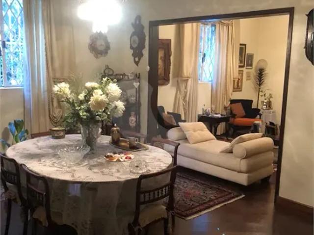 Sobrado à venda com 4 quartos, sendo 2 suítes, em Ipiranga, São Paulo SP