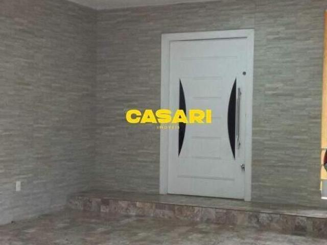 Sobrado à Venda com 5 Dormitórios, 222m² – 3 Casas em Um Só Imóvel – Santa Terezinha, São Bernardo d