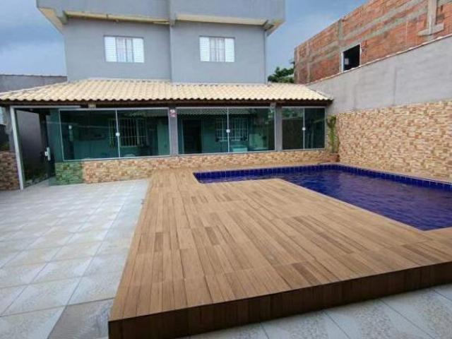 Sobrado à venda com 5 quartos no bairro Bopiranga