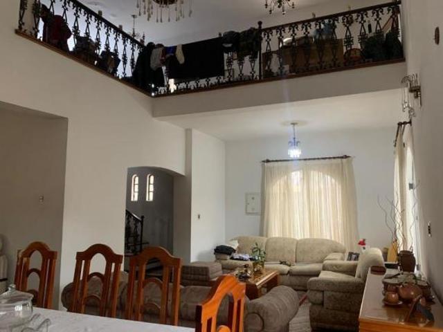Sobrado à venda com 650m² terreno por 1.750.000,00