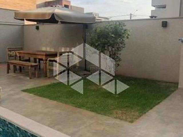 SOBRADO Á VENDA CONDOMINIO 3 SUITES VILA DO GOLF