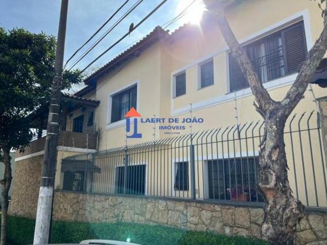 SOBRADO A VENDA CAMPO BELO