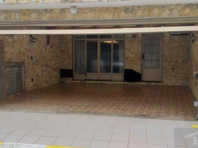 Sobrado á venda Centro Bom Retiro 04 dormitórios 2 suítes 3 vagas