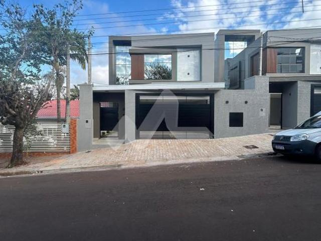 Sobrado à venda, Centro, TOLEDO PR