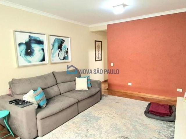 Sobrado à venda Cidade Ademar | 3 Suítes | 2 Vagas | Churrasqueira