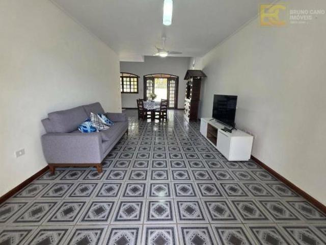 Sobrado à venda a 100 metros da praia Oasis Peruíbe/SP